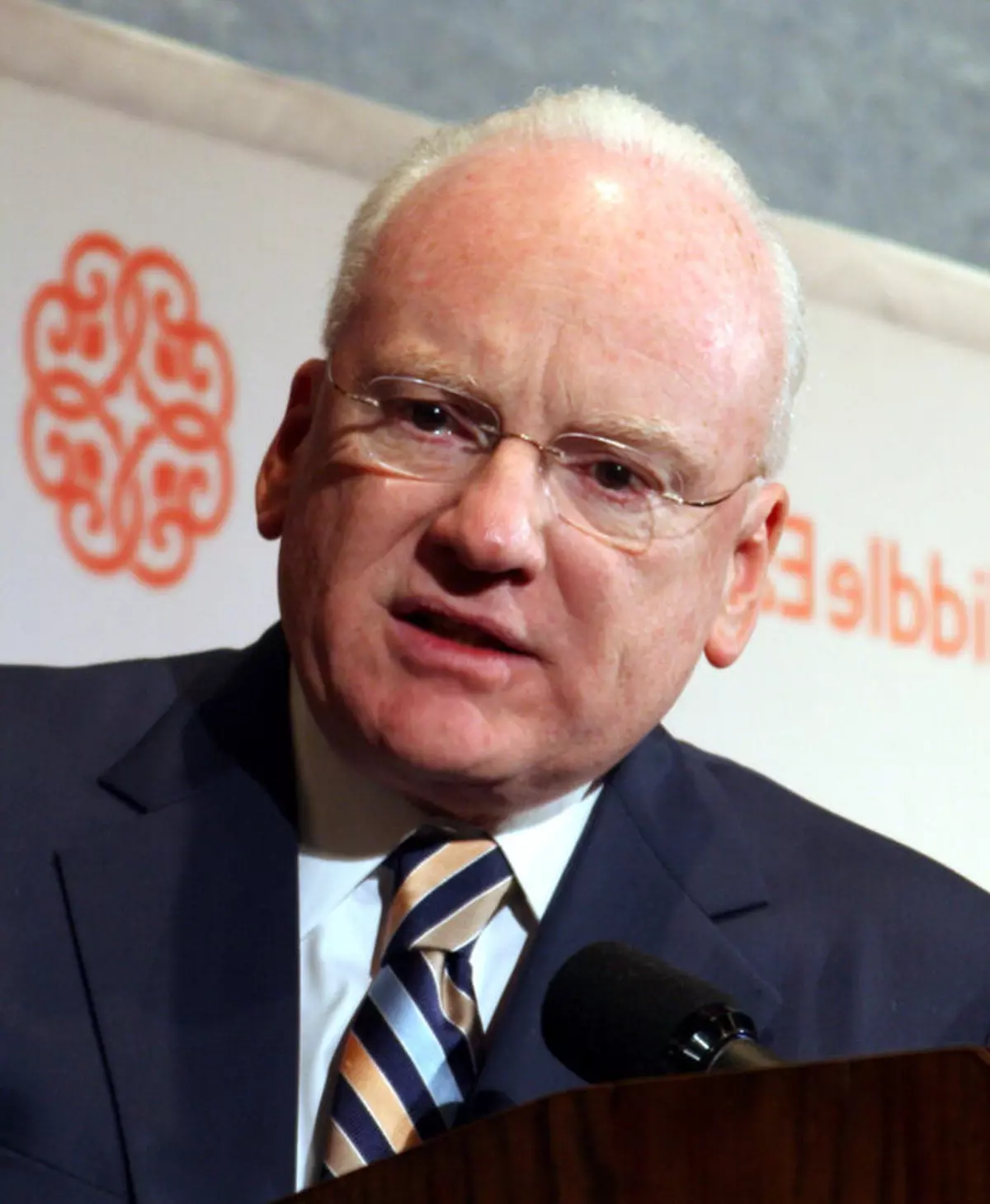 Breve biografía de Richard Clarke (funcionario estadounidense)