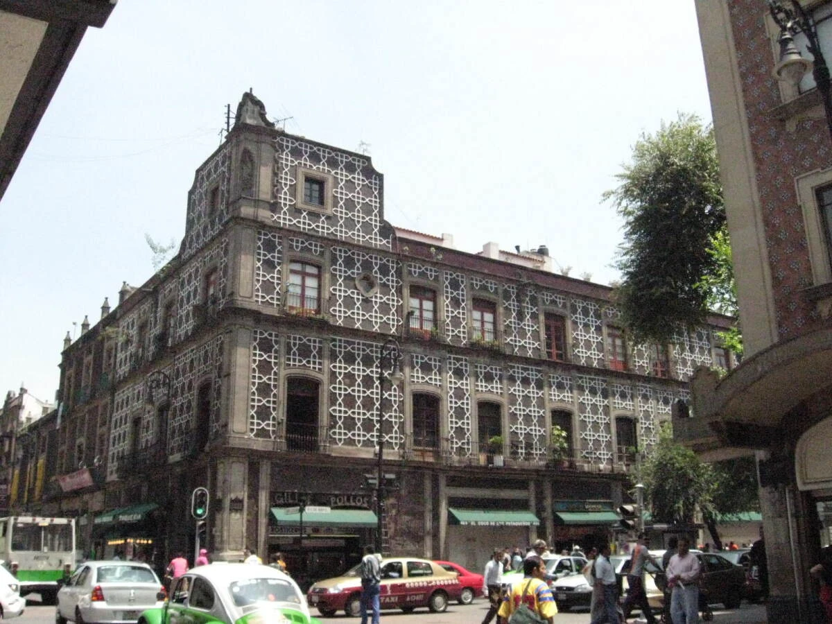 Significado de «ajaracado»