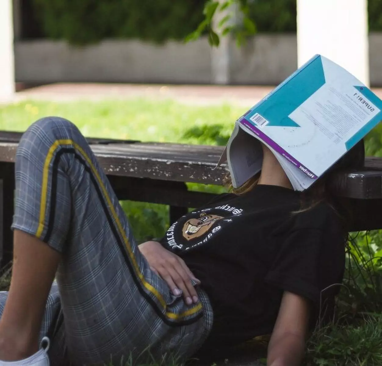 Significado de «tedioso (tediosa)»