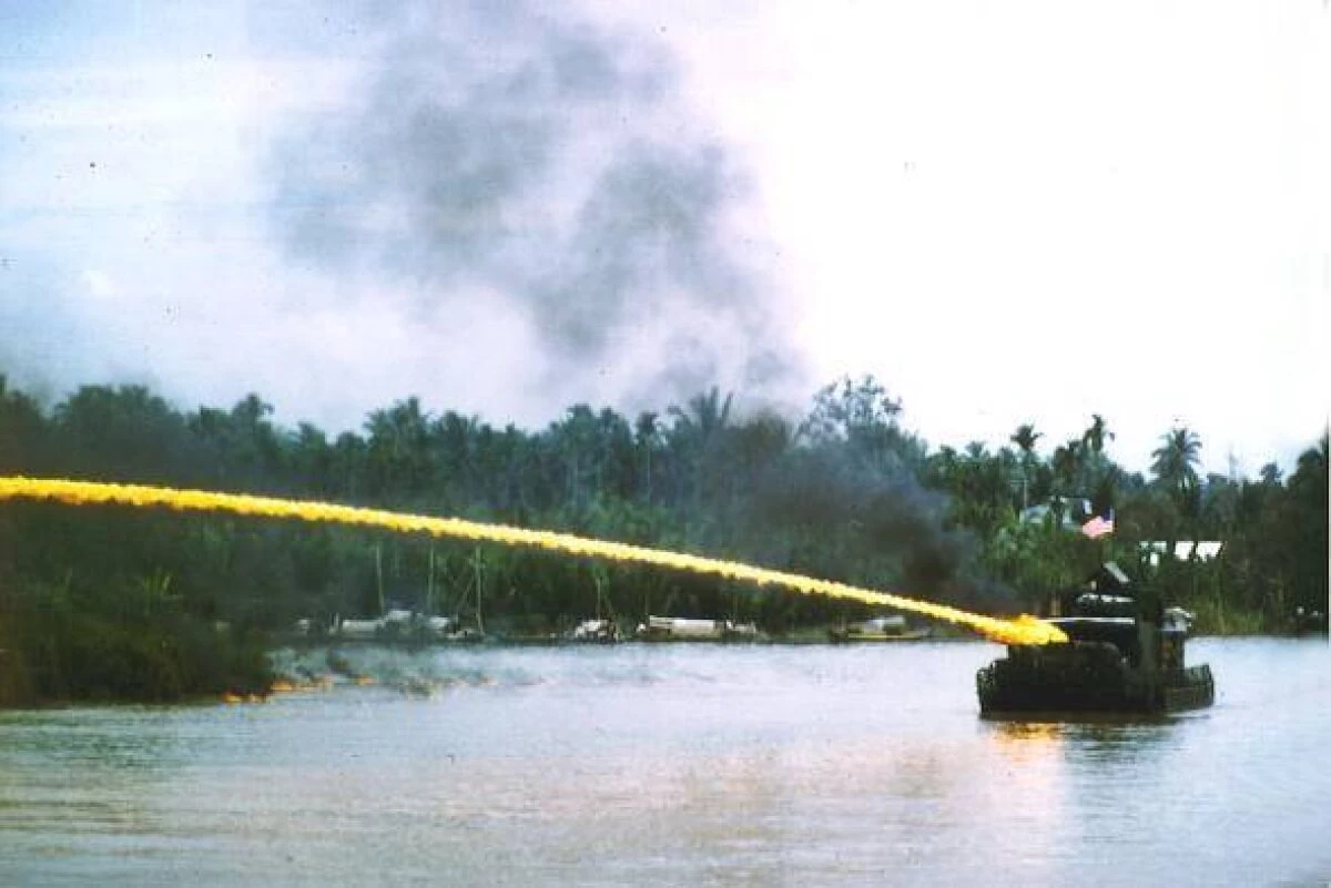 Significado de «napalm»