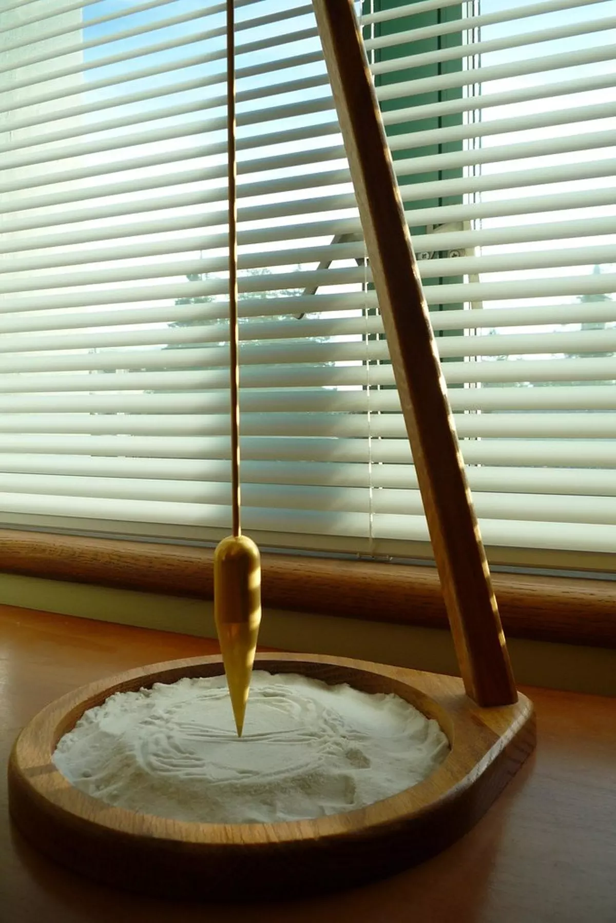 Significado de «péndulo (péndula)»