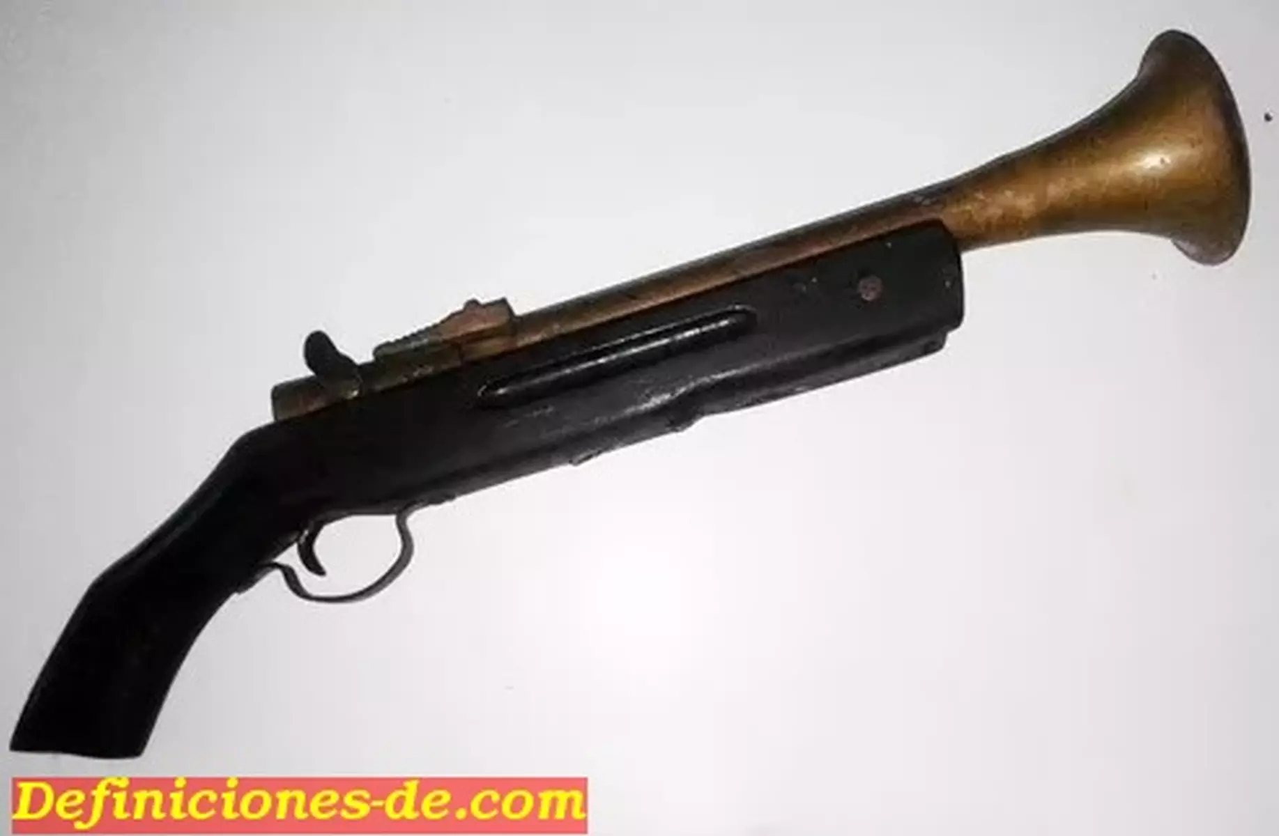 Significado de «trabuco naranjero»